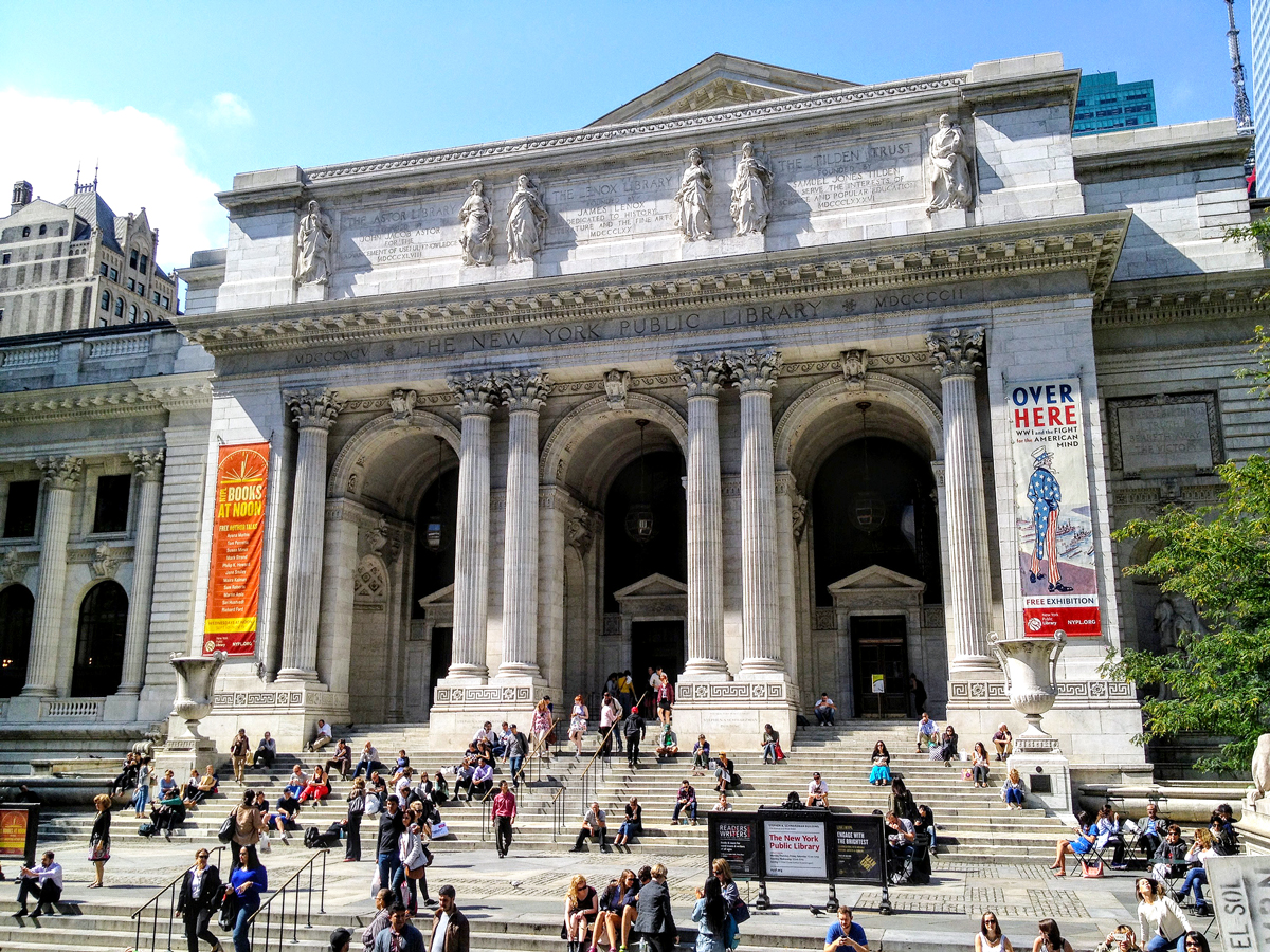 6 of the World's Largest Library Collections - Daily Passport