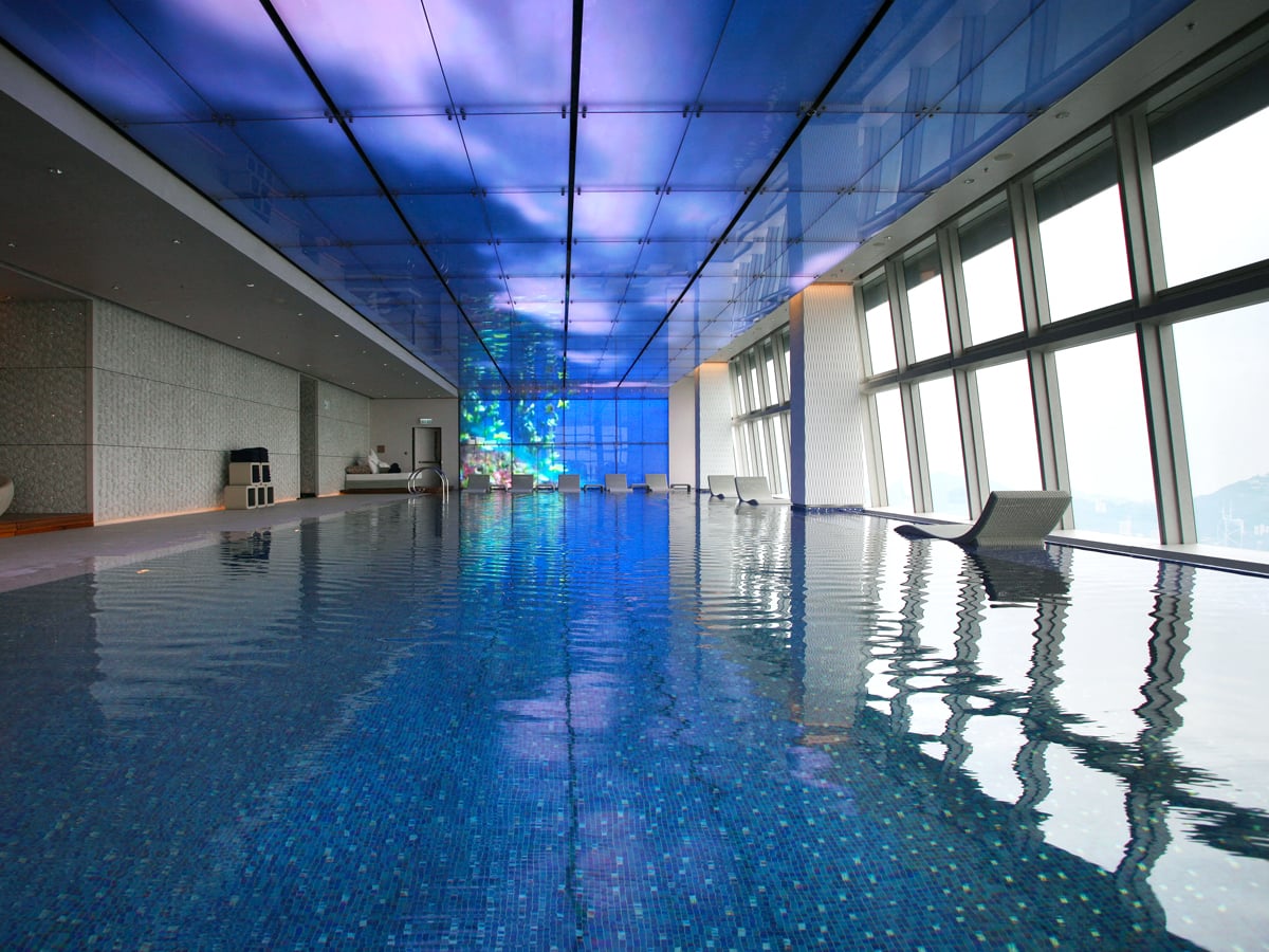 This Hotel Has the World’s Highest Swimming Pool — Here’s What It’s ...